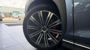Blue BYD Sealion 7 2024 in Vilnius, with an engine capacity of 0.00 L and mileage of 16 thousand km for 49989 €, photo 40 on AUTOMOTO.COM.LV