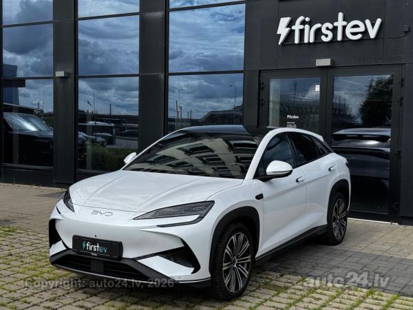 Balts BYD Sealion 7 2025 Tallina, ar dzinēja tilpumu 0.00 L un nobraukumu 22 tūkst. km par 54990 €, foto 2 vietnē AUTOMOTO.COM.LV