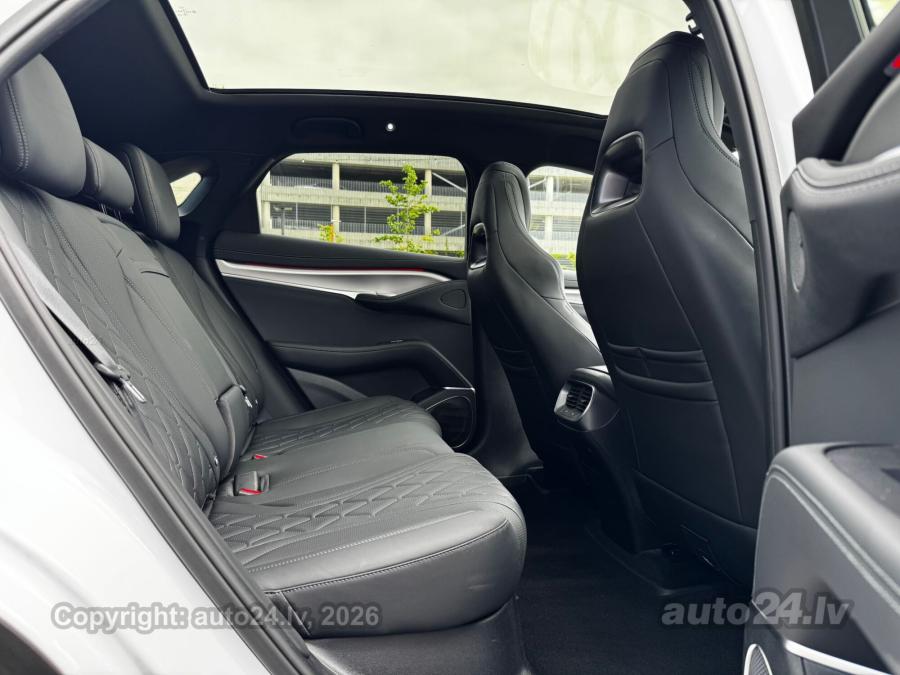 Balts BYD Sealion 7 2025 Tallina, ar dzinēja tilpumu 0.00 L un nobraukumu 22 tūkst. km par 54990 €, foto 17 vietnē AUTOMOTO.COM.LV
