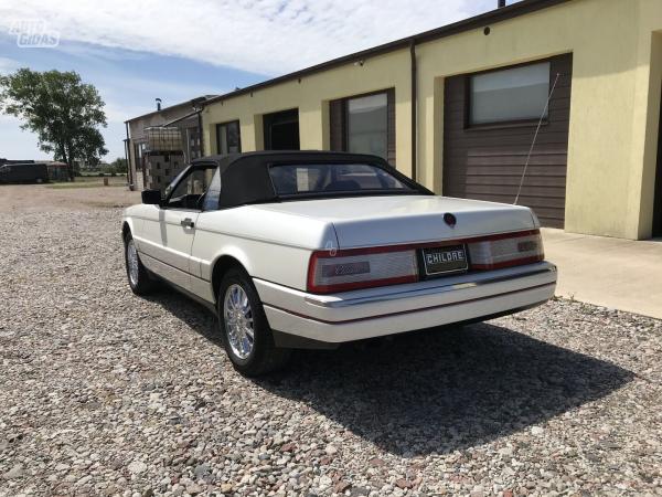 Balts Cadillac Allante 1992 Klaipėda, ar dzinēja tilpumu 4.50 L un nobraukumu 92 tūkst. km par 10950 €, foto 8 vietnē AUTOMOTO.COM.LV