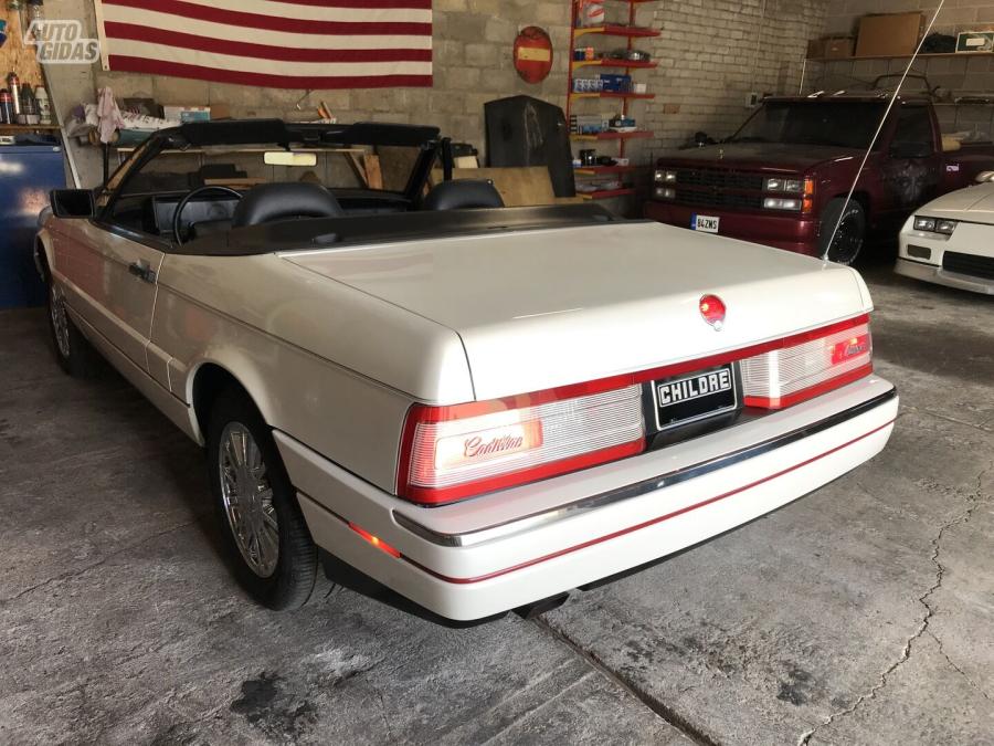 Balts Cadillac Allante 1992 Klaipėda, ar dzinēja tilpumu 4.50 L un nobraukumu 92 tūkst. km par 10950 €, foto 23 vietnē AUTOMOTO.COM.LV