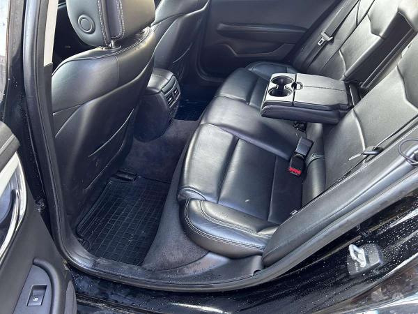 Black Cadillac ATS 2013 in Alytus, with an engine capacity of 2.00 L and mileage of 223 thousand km for 8750 €, photo 7 on AUTOMOTO.COM.LV