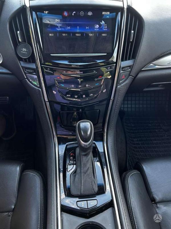 Black Cadillac ATS 2013 in Alytus, with an engine capacity of 2.00 L and mileage of 223 thousand km for 8750 €, photo 10 on AUTOMOTO.COM.LV