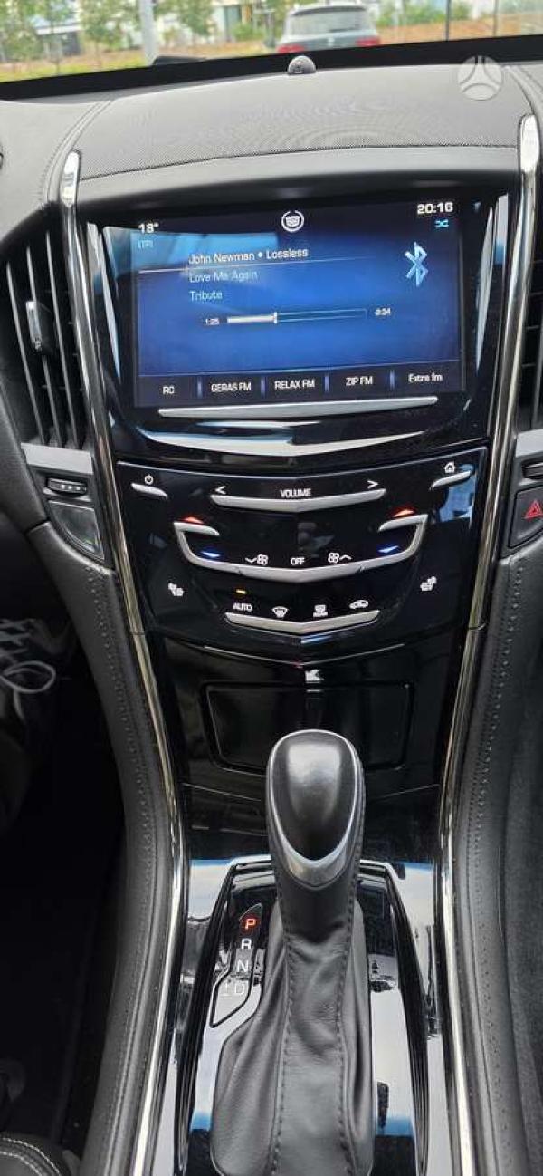 Grey Cadillac ATS 2015 in Vilnius, with an engine capacity of 2.00 L and mileage of 35 thousand km for 12500 €, photo 10 on AUTOMOTO.COM.LV