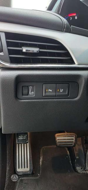 Grey Cadillac ATS 2015 in Vilnius, with an engine capacity of 2.00 L and mileage of 35 thousand km for 12500 €, photo 13 on AUTOMOTO.COM.LV
