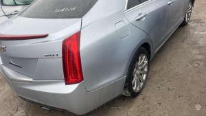 Pelēks Cadillac ATS 2017 Viļņa, ar dzinēja tilpumu 2.00 L un nobraukumu 157 tūkst. km par 6400 €, foto 10 vietnē AUTOMOTO.COM.LV
