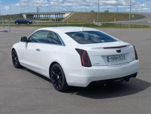 White Cadillac ATS 2016 in Kaunas, with an engine capacity of 2.00 L and mileage of 58 thousand km for 14500 €, photo 7 on AUTOMOTO.COM.LV