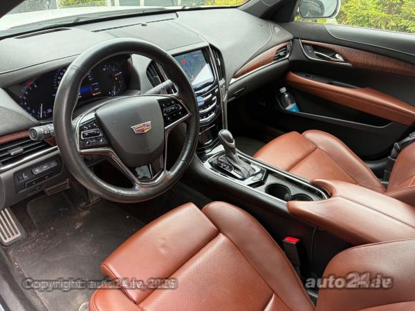 Balts Cadillac ATS 2016 Tallina, ar dzinēja tilpumu 2.00 L un nobraukumu 95 tūkst. km par 14889 €, foto 7 vietnē AUTOMOTO.COM.LV