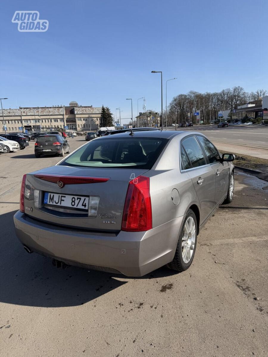 Grey Cadillac BLS 2006 in Vilnius, with an engine capacity of 2.00 L and mileage of 199 thousand km for 1649 €, photo 8 on AUTOMOTO.COM.LV