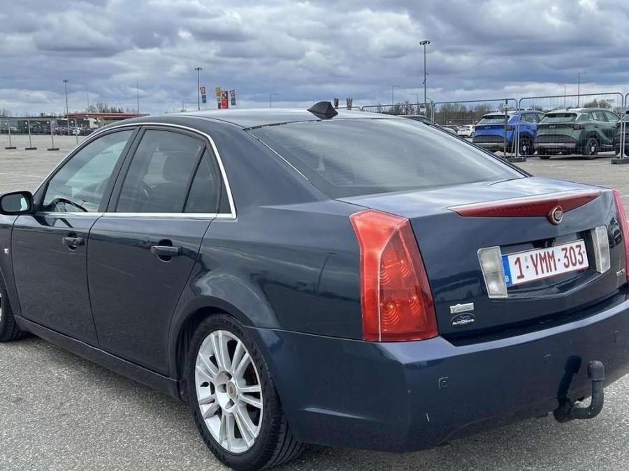 Cadillac BLS 2006 in Vilnius, with an engine capacity of 1.91 L and mileage of 200 thousand km for 3900 €, photo 6 on AUTOMOTO.COM.LV
