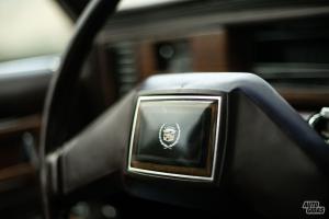 Brūns Cadillac Brougham 1982 Kauņa, ar dzinēja tilpumu 4.10 L un nobraukumu 87 tūkst. km par 10500 €, foto 15 vietnē AUTOMOTO.COM.LV