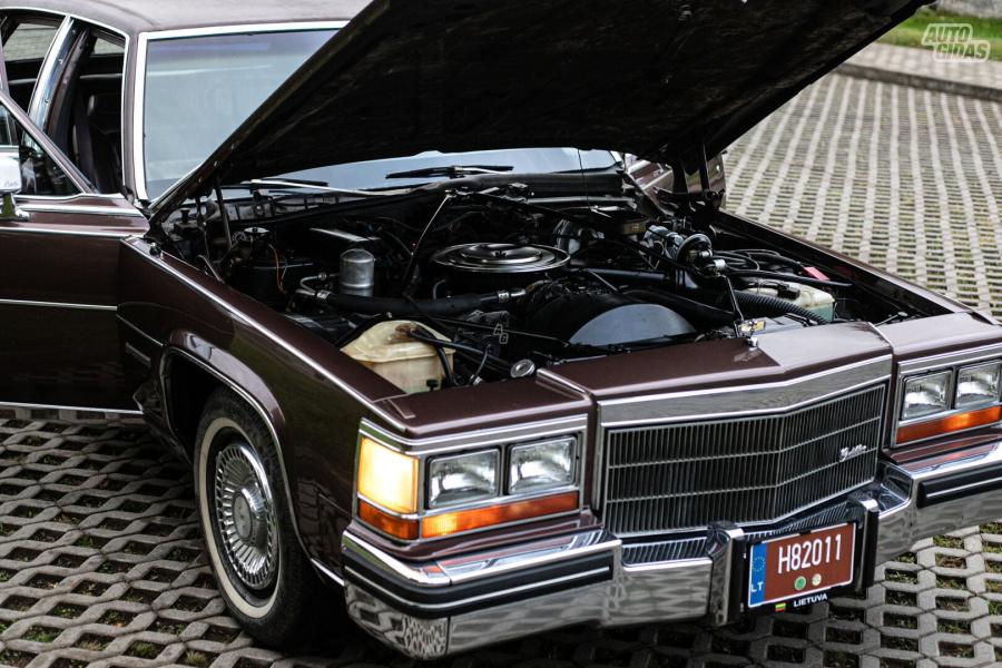 Brūns Cadillac Brougham 1982 Kauņa, ar dzinēja tilpumu 4.10 L un nobraukumu 87 tūkst. km par 11500 €, foto 11 vietnē AUTOMOTO.COM.LV