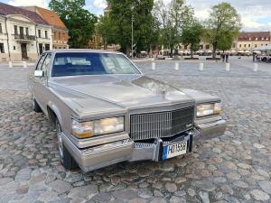 Кадиллак Брохем 1992 в Каунас, объемом двигателя 5.70 л и пробегом 60 тыс. км за 14000 €, фото 4 на AUTOMOTO.COM.LV