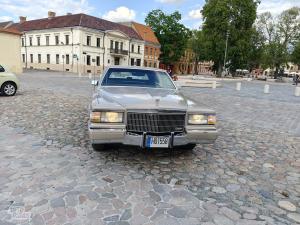 Кадиллак Брохем 1992 в Каунас, объемом двигателя 5.70 л и пробегом 60 тыс. км за 14000 €, фото 18 на AUTOMOTO.COM.LV