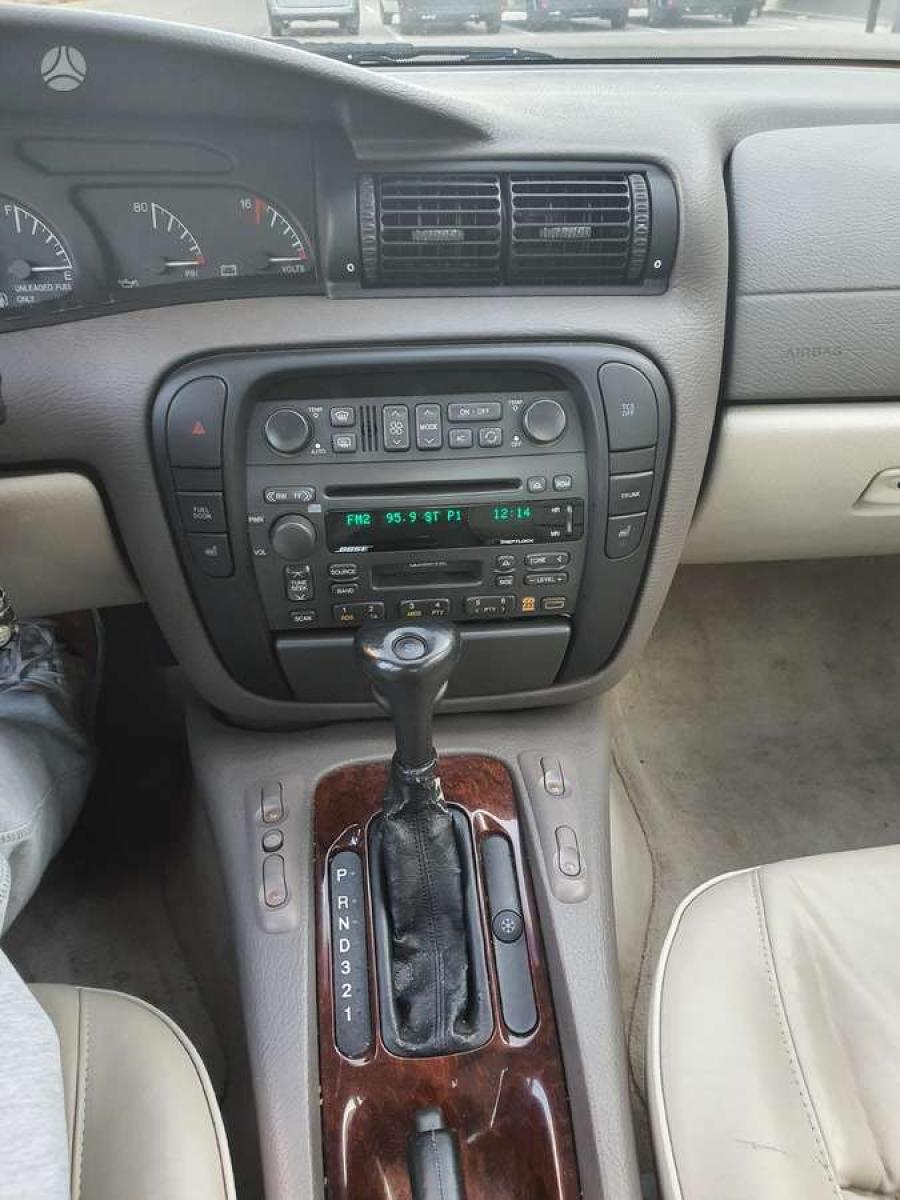 Balts Cadillac Catera 1998 Viļņa, ar dzinēja tilpumu 2.96 L un nobraukumu 112 tūkst. km par 4999 €, foto 20 vietnē AUTOMOTO.COM.LV