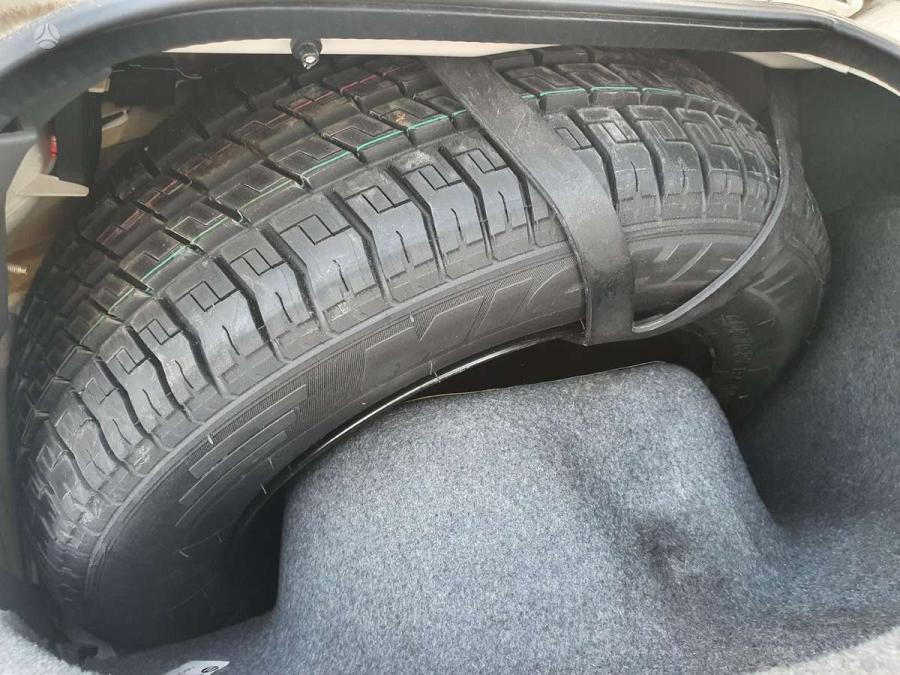 Balts Cadillac Catera 1998 Viļņa, ar dzinēja tilpumu 2.96 L un nobraukumu 112 tūkst. km par 4999 €, foto 23 vietnē AUTOMOTO.COM.LV