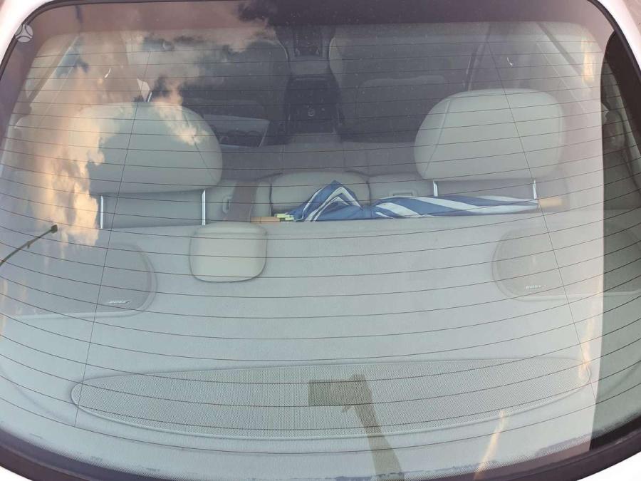 Balts Cadillac Catera 1998 Viļņa, ar dzinēja tilpumu 2.96 L un nobraukumu 112 tūkst. km par 4999 €, foto 24 vietnē AUTOMOTO.COM.LV
