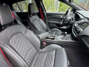 Melns Cadillac CT5 2024 Viļņa, ar dzinēja tilpumu 6.16 L un nobraukumu 13 tūkst. km par 89000 €, foto 15 vietnē AUTOMOTO.COM.LV