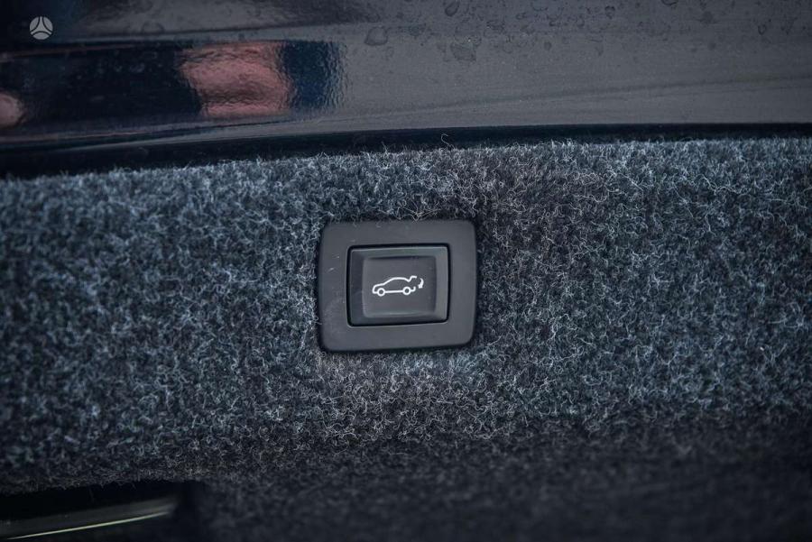 Черный Кадиллак CT6 2019 в Каунас, объемом двигателя 3.65 л и пробегом 119 тыс. км за 29950 €, фото 17 на AUTOMOTO.COM.LV