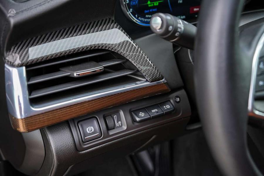 Черный Кадиллак CT6 2019 в Каунас, объемом двигателя 3.65 л и пробегом 119 тыс. км за 29950 €, фото 32 на AUTOMOTO.COM.LV