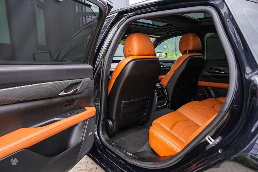 Черный Кадиллак CT6 2019 в Каунас, объемом двигателя 3.65 л и пробегом 119 тыс. км за 29950 €, фото 38 на AUTOMOTO.COM.LV
