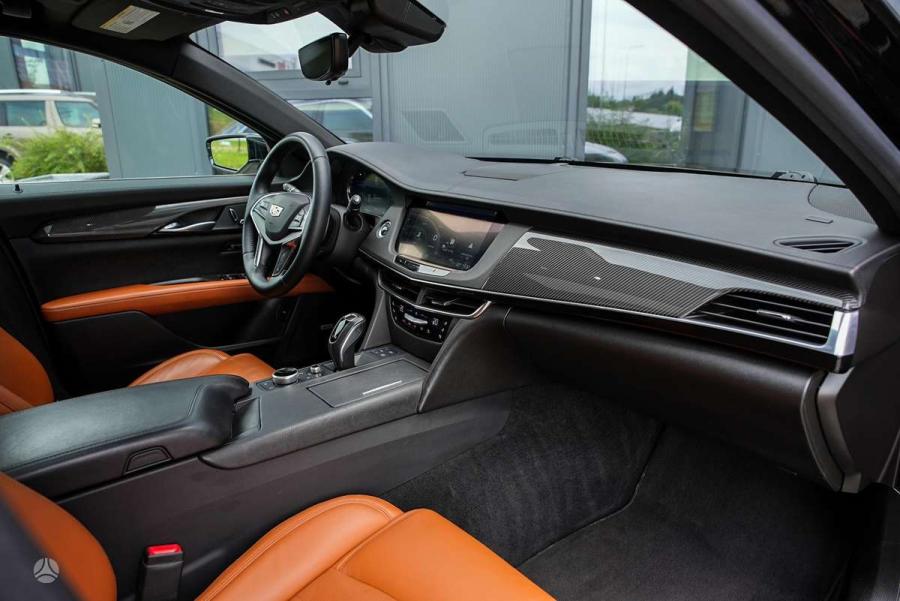 Черный Кадиллак CT6 2019 в Каунас, объемом двигателя 3.65 л и пробегом 119 тыс. км за 29950 €, фото 44 на AUTOMOTO.COM.LV