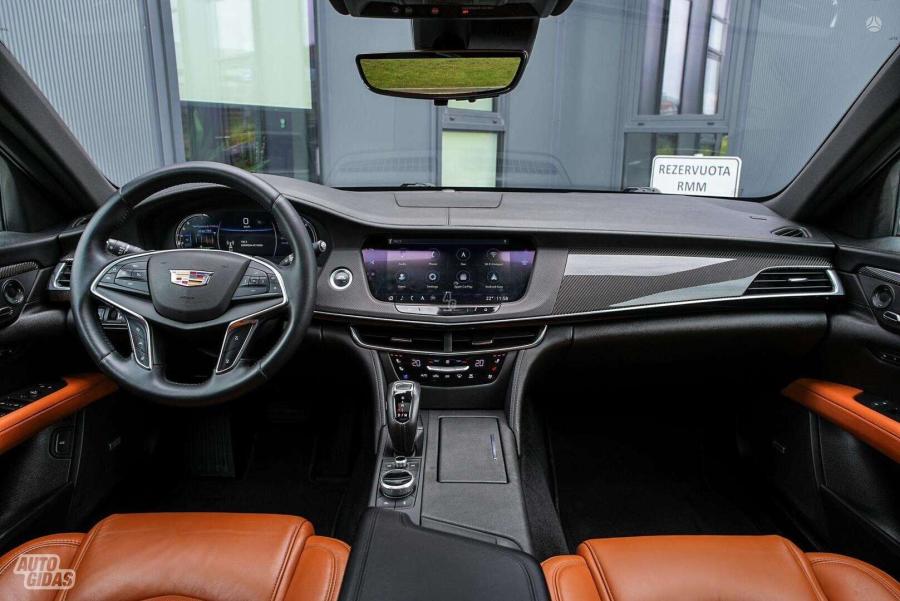 Melns Cadillac CT6 2019 Kauņa, ar dzinēja tilpumu 3.60 L un nobraukumu 119 tūkst. km par 29950 €, foto 18 vietnē AUTOMOTO.COM.LV