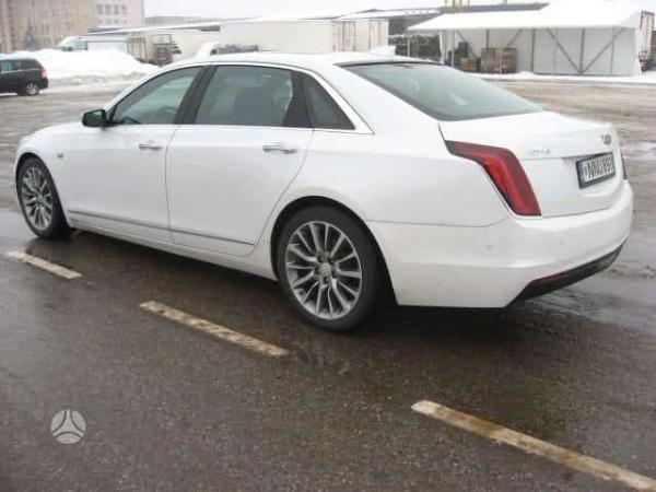Balts Cadillac CT6 2017 Kauņa, ar dzinēja tilpumu 2.00 L un nobraukumu 323 tūkst. km par 16000 €, foto 2 vietnē AUTOMOTO.COM.LV