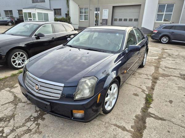 Blue Cadillac CTS 2004 in Utena, with an engine capacity of 3.18 L and mileage of 194 thousand km for 1990 €, photo 5 on AUTOMOTO.COM.LV