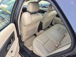 Blue Cadillac CTS 2004 in Utena, with an engine capacity of 3.18 L and mileage of 194 thousand km for 1990 €, photo 9 on AUTOMOTO.COM.LV