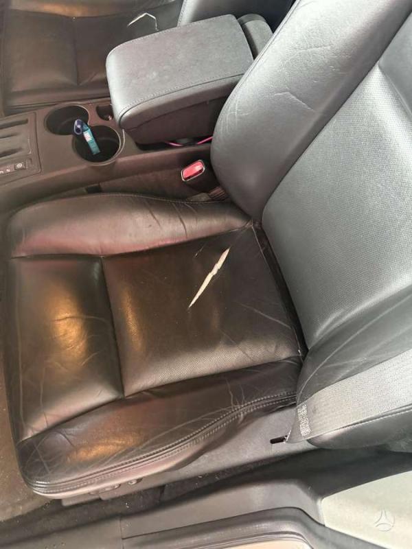 Pelēks Cadillac CTS 2004 Mažeikiai, ar dzinēja tilpumu 3.20 L un nobraukumu 217 tūkst. km par 3000 €, foto 10 vietnē AUTOMOTO.COM.LV