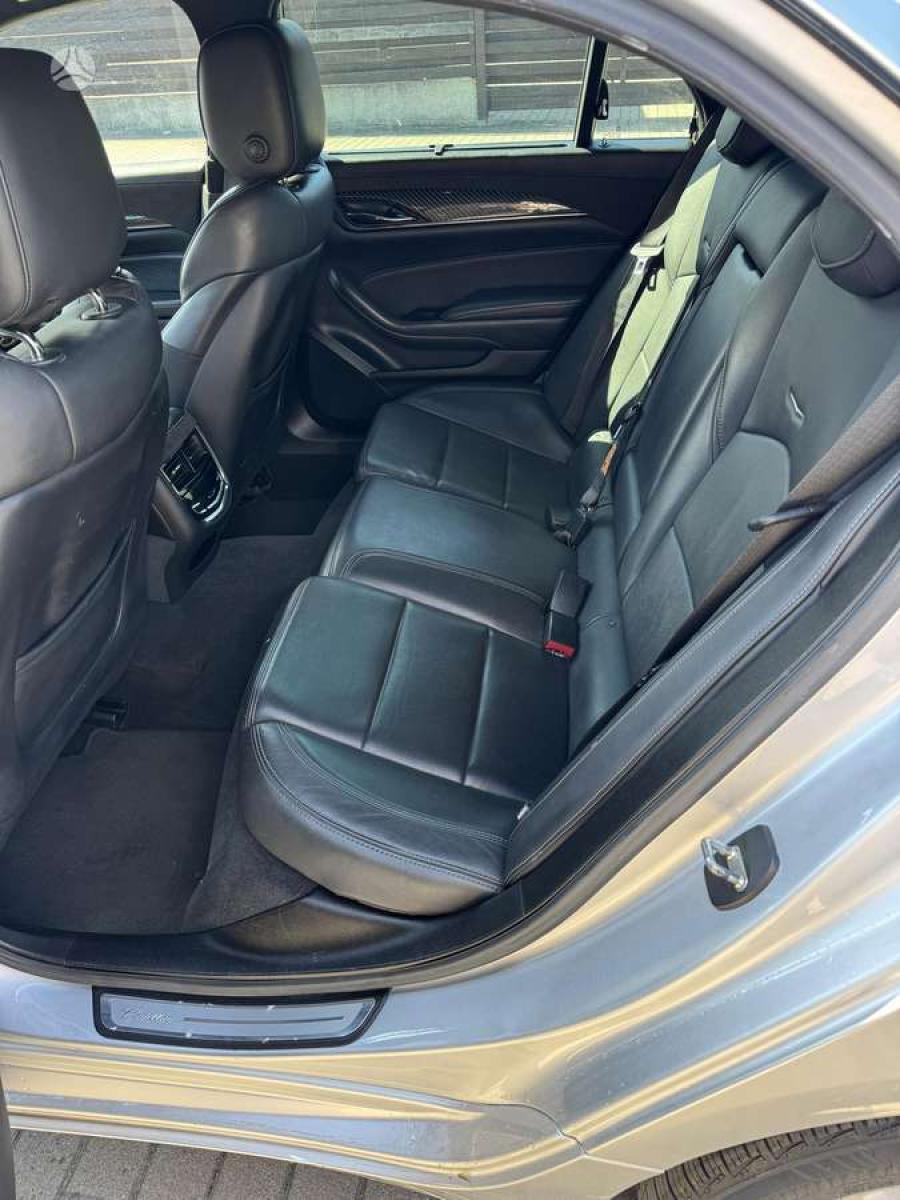 Pelēks Cadillac CTS 2016 Kauņa, ar dzinēja tilpumu 3.65 L un nobraukumu 234 tūkst. km par 9300 €, foto 14 vietnē AUTOMOTO.COM.LV