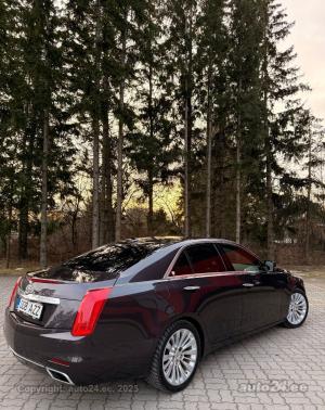 Violets Cadillac CTS 2015 Tallina, ar dzinēja tilpumu 2.00 L un nobraukumu 74 tūkst. km par 18000 €, foto 5 vietnē AUTOMOTO.COM.LV