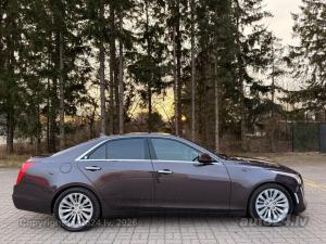 Violets Cadillac CTS 2015 Tallina, ar dzinēja tilpumu 2.00 L un nobraukumu 75 tūkst. km par 14900 €, foto 2 vietnē AUTOMOTO.COM.LV