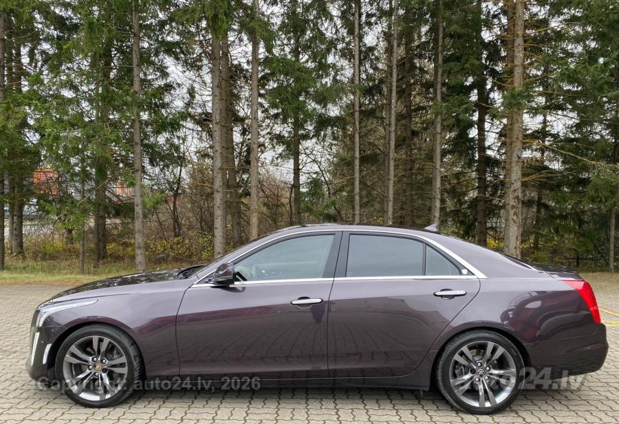 Violet Cadillac CTS 2015 in Tallinn, with an engine capacity of 2.00 L and mileage of 75 thousand km for 14500 €, photo 4 on AUTOMOTO.COM.LV