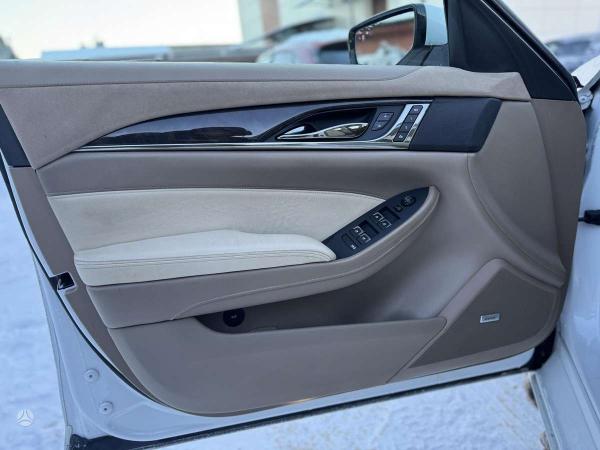 White Cadillac CTS 2016 in Kretinga, with an engine capacity of 2.00 L and mileage of 112 thousand km for 16595 €, photo 11 on AUTOMOTO.COM.LV