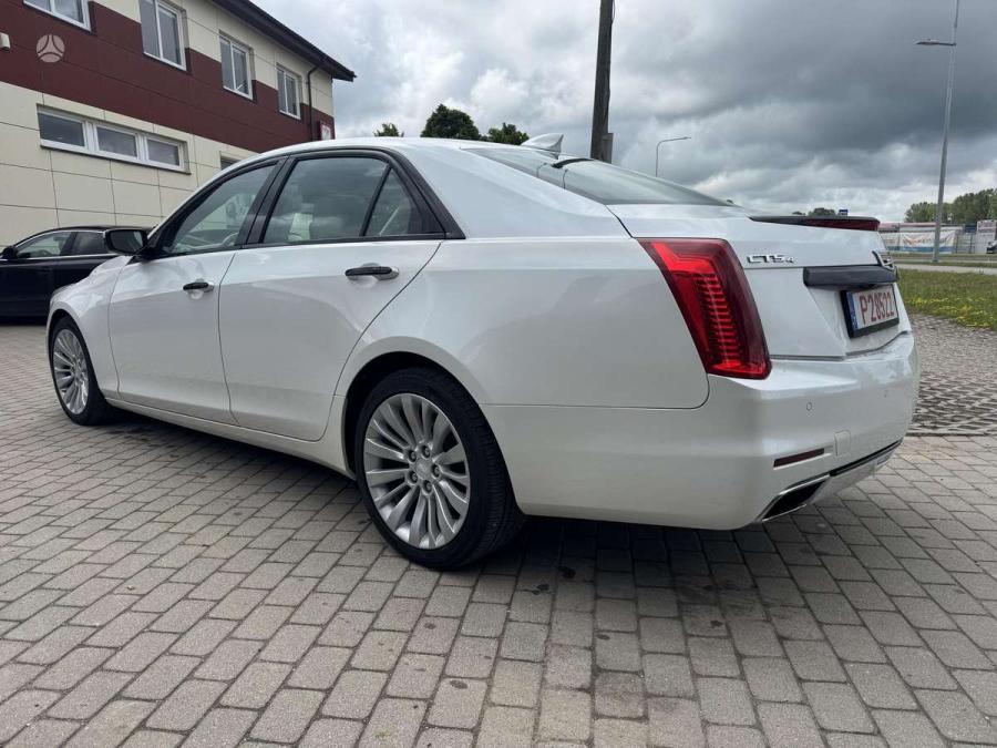 White Cadillac CTS 2016 in Kretinga, with an engine capacity of 2.00 L and mileage of 112 thousand km for 15500 €, photo 7 on AUTOMOTO.COM.LV
