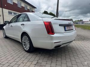 White Cadillac CTS 2016 in Kretinga, with an engine capacity of 2.00 L and mileage of 112 thousand km for 15500 €, photo 8 on AUTOMOTO.COM.LV