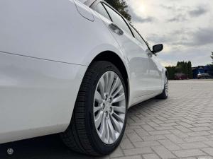 White Cadillac CTS 2016 in Kretinga, with an engine capacity of 2.00 L and mileage of 112 thousand km for 14995 €, photo 12 on AUTOMOTO.COM.LV