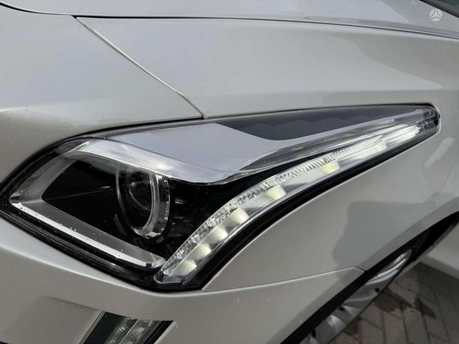 White Cadillac CTS 2016 in Kretinga, with an engine capacity of 2.00 L and mileage of 112 thousand km for 14995 €, photo 37 on AUTOMOTO.COM.LV