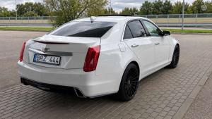 White Cadillac CTS 2018 in Klaipeda, with an engine capacity of 3.64 L and mileage of 75 thousand km for 18900 €, photo 6 on AUTOMOTO.COM.LV
