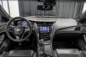Белый Кадиллак СТС 2018 в Вильнюс, объемом двигателя 6.16 л и пробегом 52 тыс. км за 60000 €, фото 6 на AUTOMOTO.COM.LV