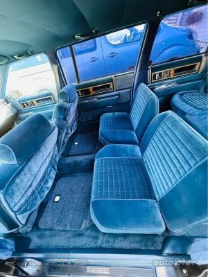 Melns Cadillac de-ville 1985 Tallina, ar dzinēja tilpumu 4.10 L un nobraukumu 40 tūkst. km par 5000 €, foto 6 vietnē AUTOMOTO.COM.LV