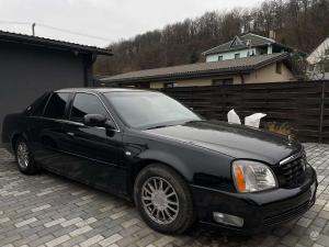 Black Cadillac de-ville 2004 in Kaunas, with an engine capacity of 4.57 L and mileage of 188 thousand km for 4000 €, photo 9 on AUTOMOTO.COM.LV