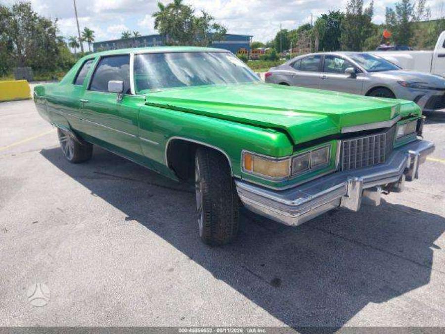 Green Cadillac de-ville 1976 in Klaipeda, with an engine capacity of 0.00 L and mileage of 136 thousand km for 8500 €, photo 1 on AUTOMOTO.COM.LV
