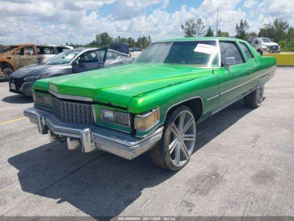 Zaļš Cadillac de-ville 1976 Klaipėda, ar dzinēja tilpumu 0.00 L un nobraukumu 136 tūkst. km par 8500 €, foto 3 vietnē AUTOMOTO.COM.LV