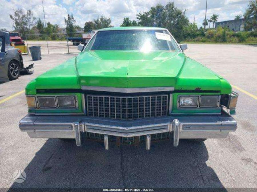 Green Cadillac de-ville 1976 in Klaipeda, with an engine capacity of 0.00 L and mileage of 136 thousand km for 8500 €, photo 4 on AUTOMOTO.COM.LV