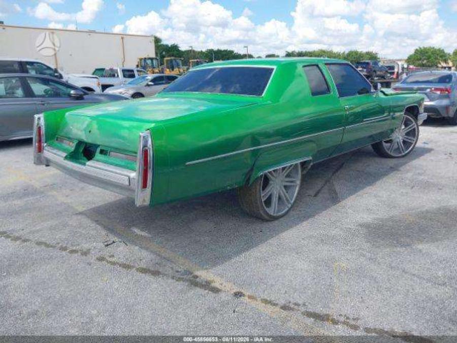 Green Cadillac de-ville 1976 in Klaipeda, with an engine capacity of 0.00 L and mileage of 136 thousand km for 8500 €, photo 9 on AUTOMOTO.COM.LV