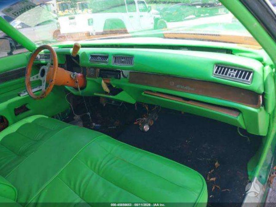 Green Cadillac de-ville 1976 in Klaipeda, with an engine capacity of 0.00 L and mileage of 136 thousand km for 8500 €, photo 10 on AUTOMOTO.COM.LV