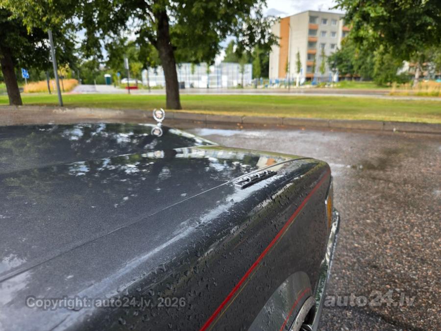 Pelēks Cadillac de-ville 1989 Tallina, ar dzinēja tilpumu 4.50 L un nobraukumu 267 tūkst. km par 5999 €, foto 24 vietnē AUTOMOTO.COM.LV